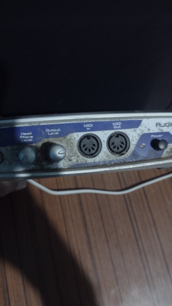 Interfaz M-AUDIO antigua - Interfaces, Monitoreo, Hardware en general ...