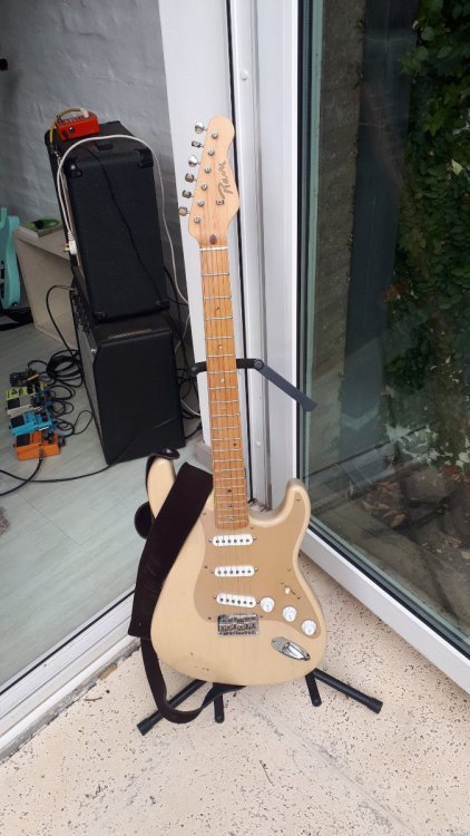 Mis guitarras favoritas son figurita dificil (HSS HARDTAIL) - Guitarras ...