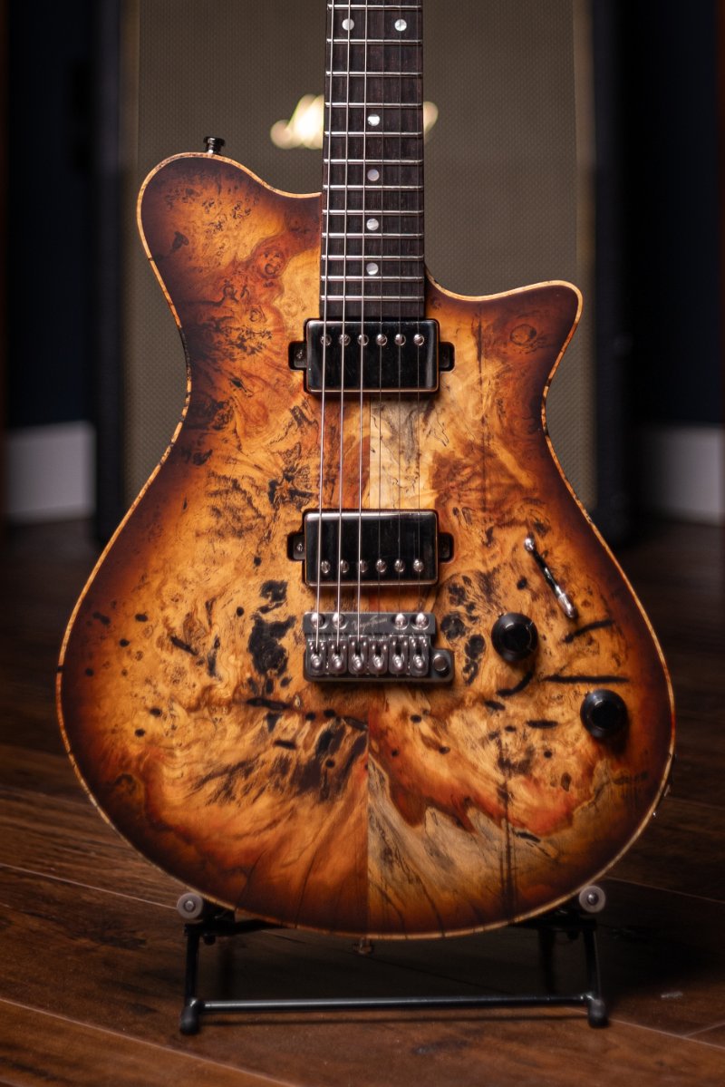 Carneglia Sublime Burl Top - Carneglia Guitars - Musiquiatra