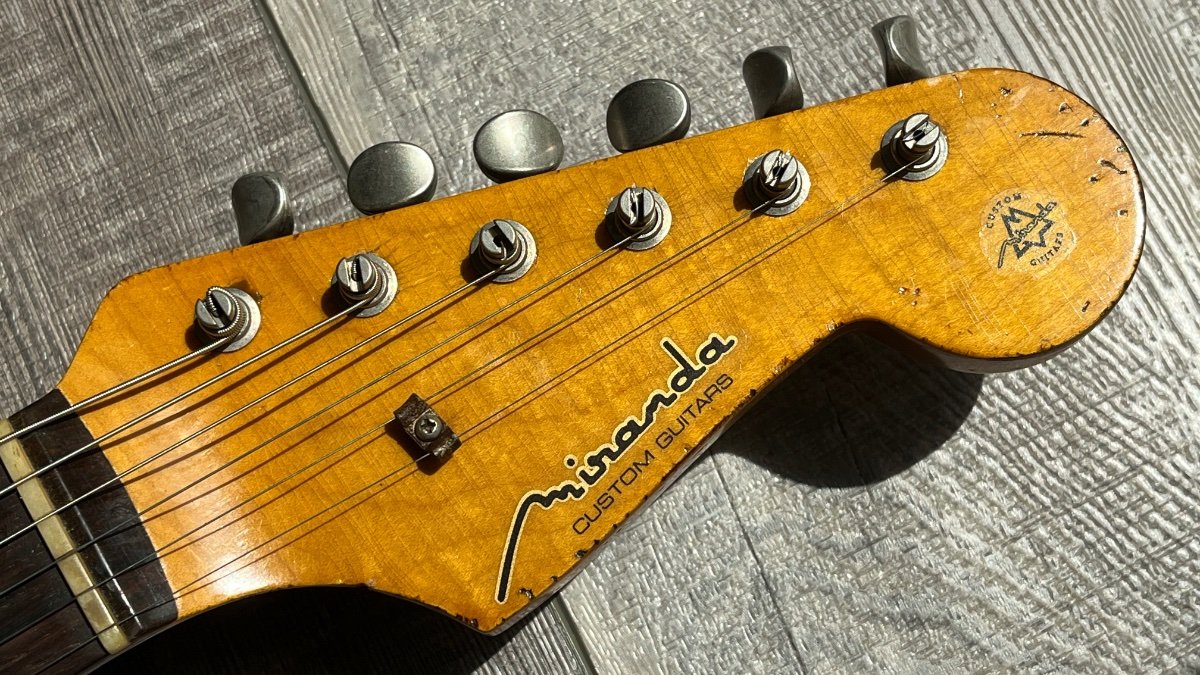 El mejor logo de un Luthier - Página 4 - Charlando con APS - Musiquiatra