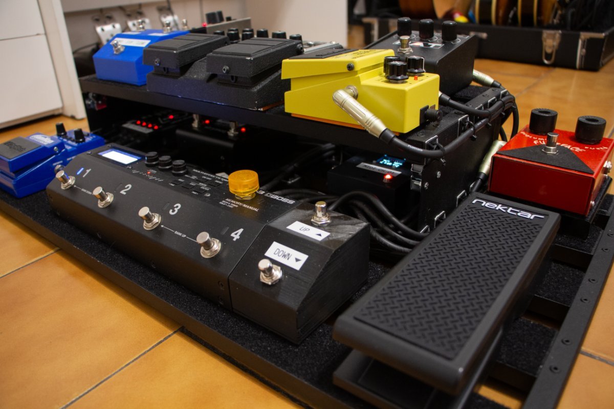 Fabricante de Pedalboard - Guitarras - Musiquiatra