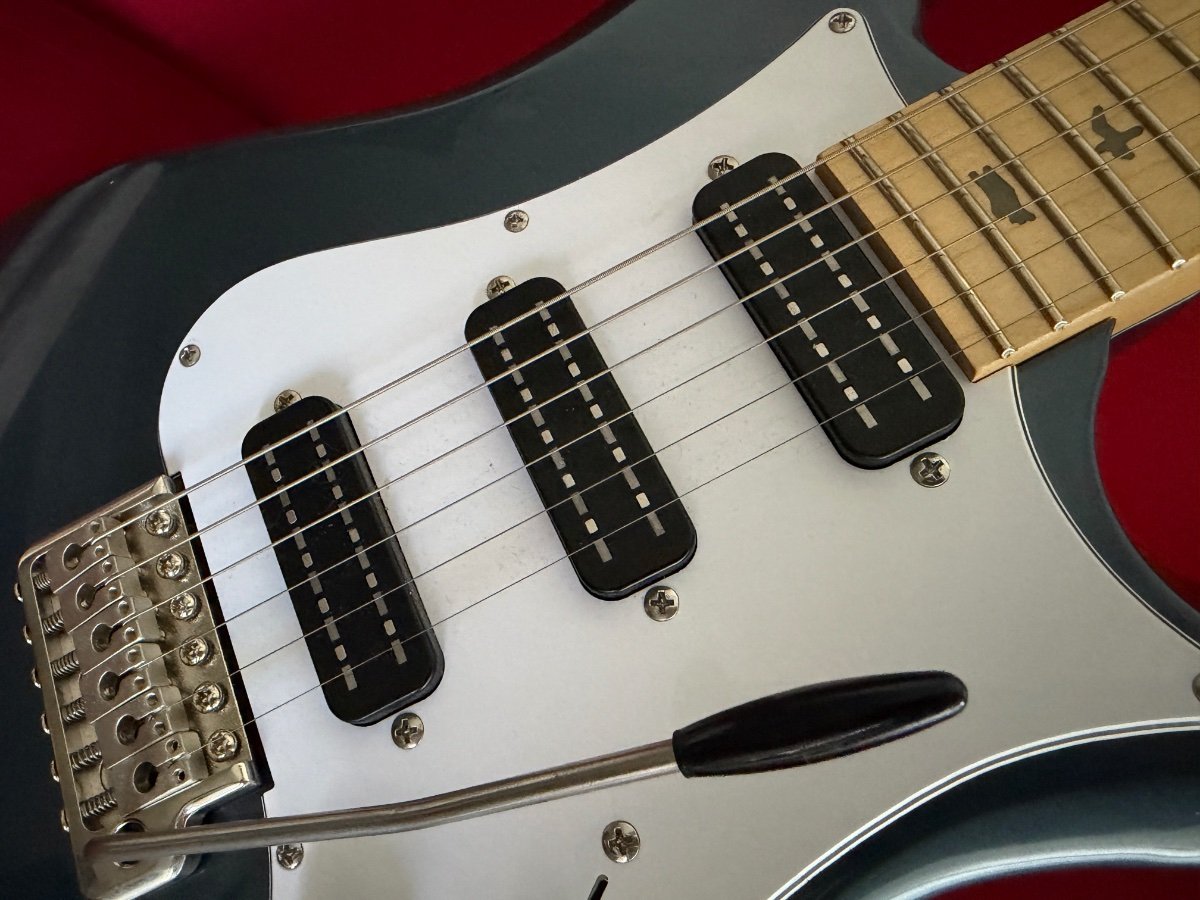 Y ahora, el que no va a devolver la guitarra soy yo... - Charlando con ...